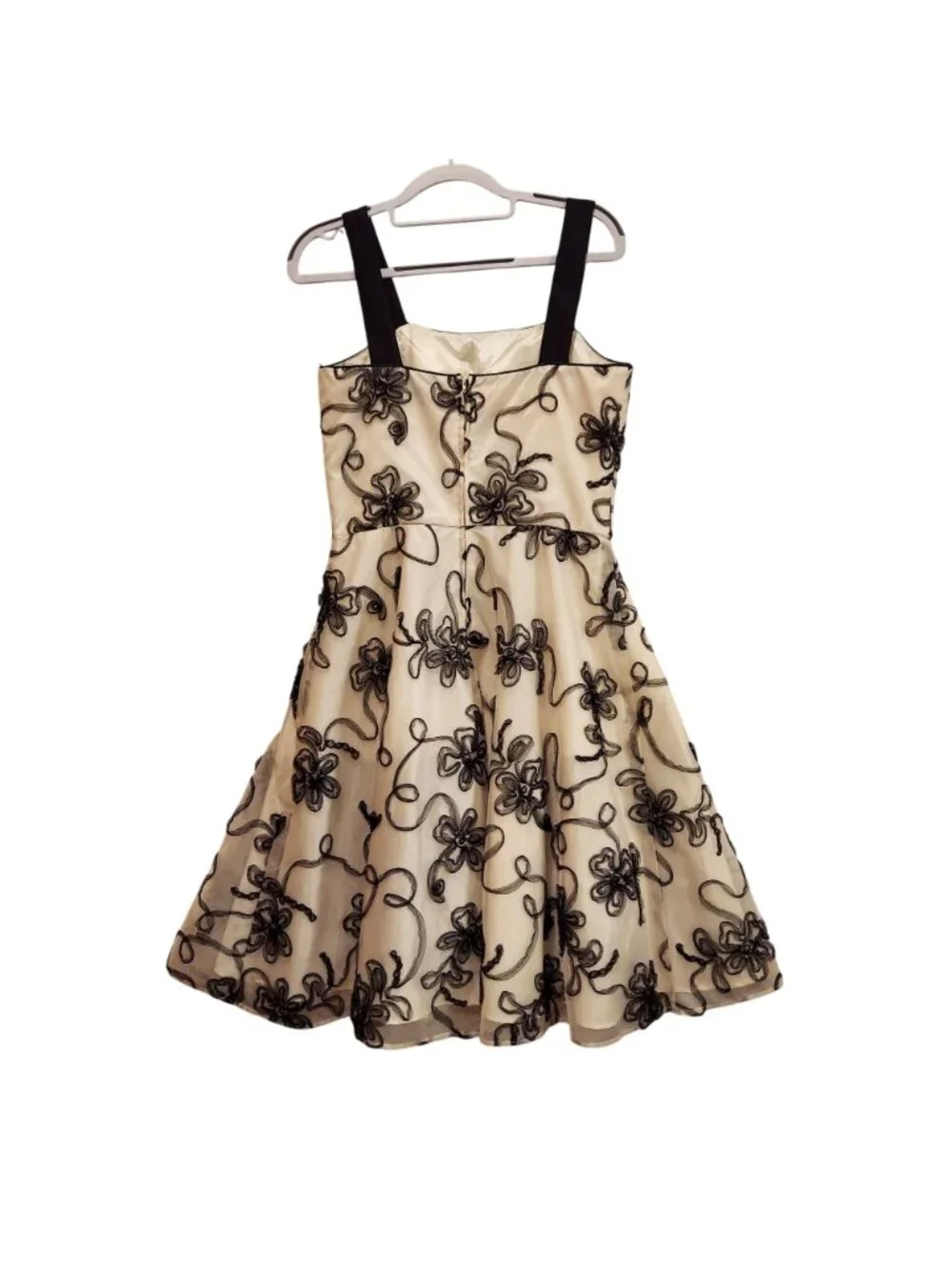 Masquerade | Dresses | Masquerade Womans Dress 112 Cream Black Floreal ...